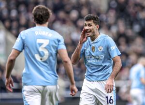 Coaches' Voice | What is rest defence? Football tactics explained